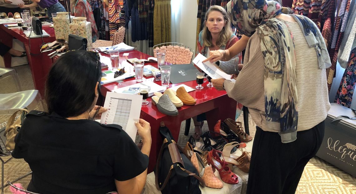 Group from Dubai visits Brazilian shoe factories - Agência de Notícias ...